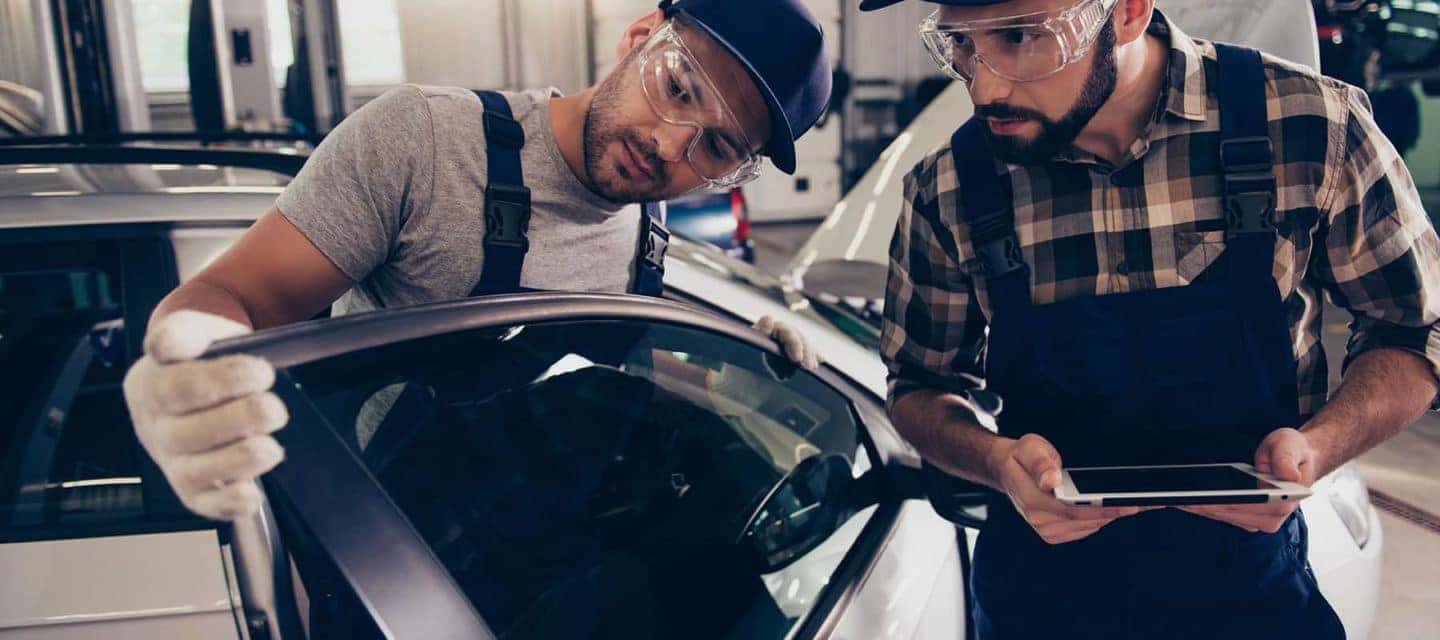 Auto Service, Oil Change & Car Maintenance near Lincoln