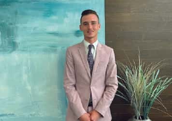 INFINITI of Omaha Staff | INFINITI Dealer